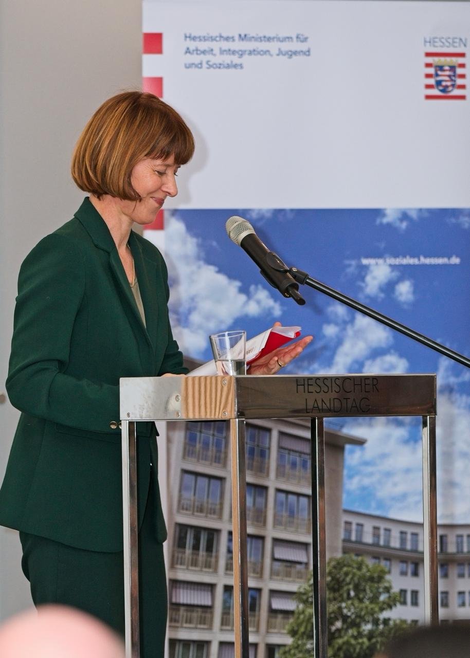 Four Pakistani Community Leaders Honoured by German State Government in ...